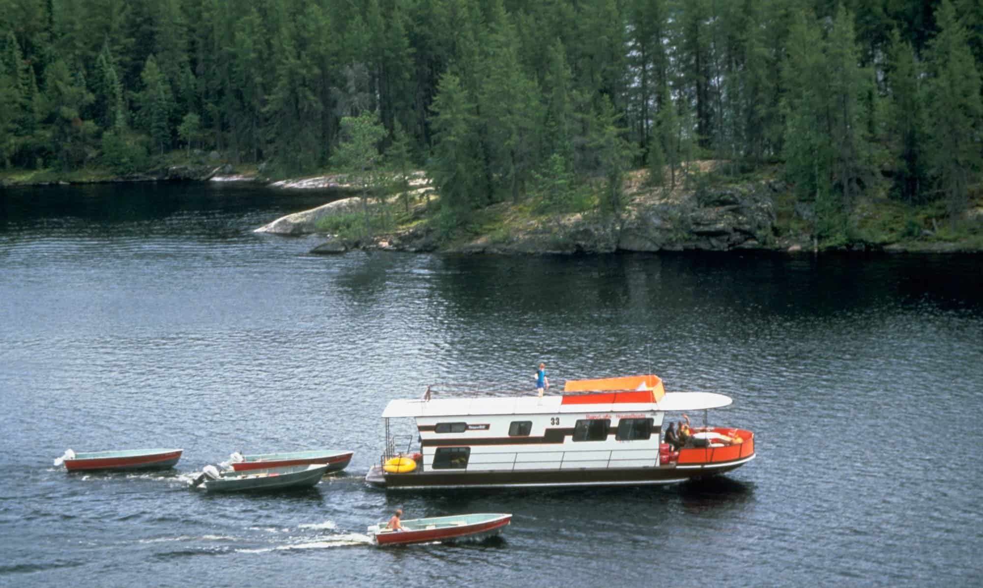 Sand Point Lake Houseboat Campsite Directory - Voyageurs National Park